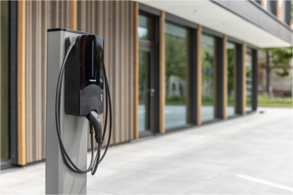 Webasto Live 22kW Ladestation/Wallbox mit Typ-2 Ladekabel 7m | EURONICS